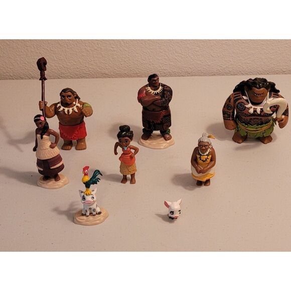 Disney | Art | Walt Disney 8 Mini Figures Moana Maui Pua Hei Hei Granna ...
